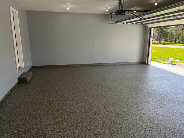 Minneapolis Full Flake Epoxy Flooring | Full Flake Garage Floors