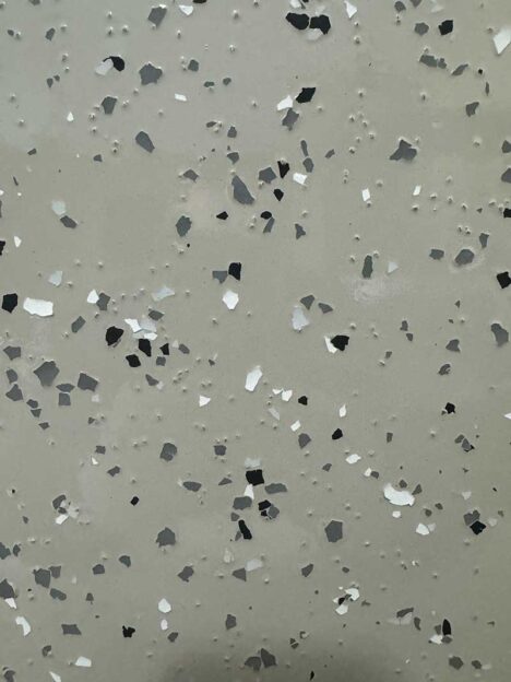 Minneapolis Partial Flake Epoxy Flooring | Partial Flake Coatings